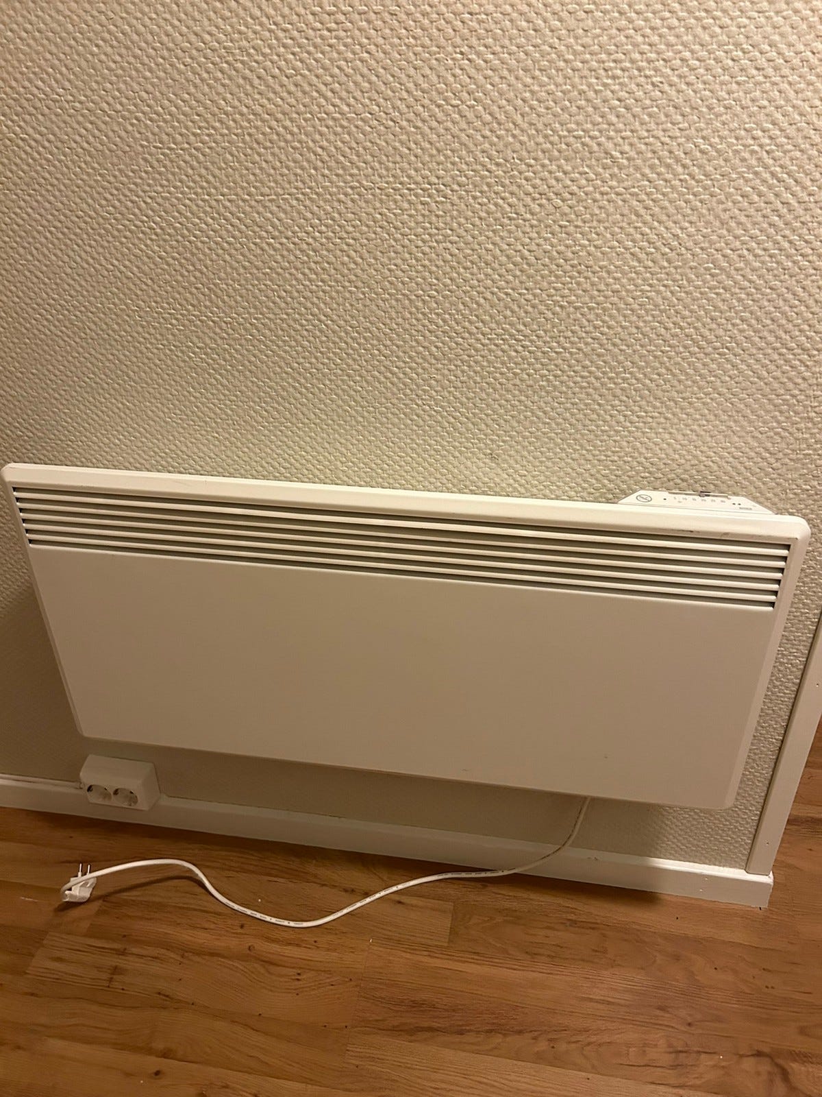 Elektrisk panelovn | FINN-torget
