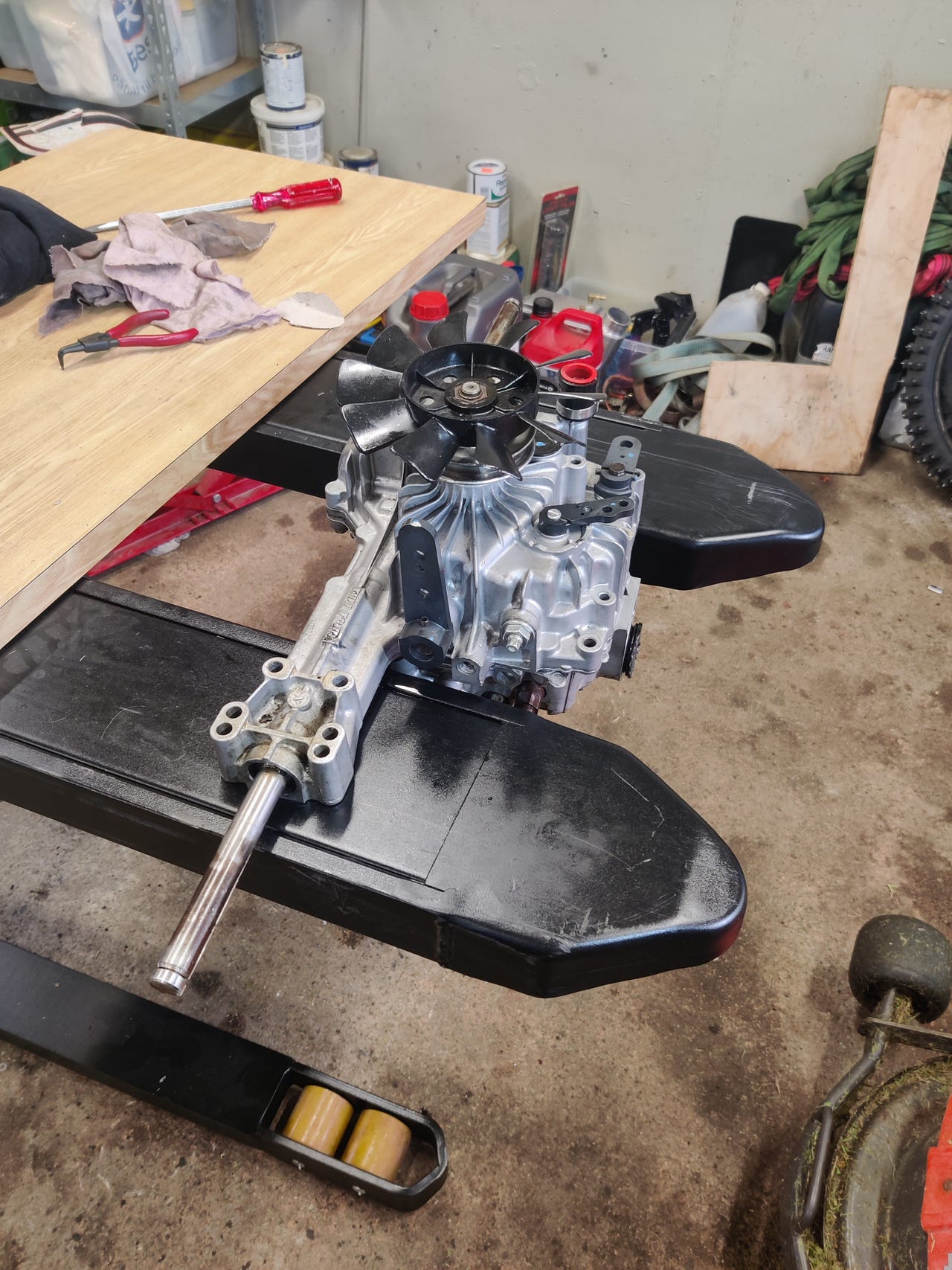 Husqvarna rider hydrostat/girkasse | FINN-torget