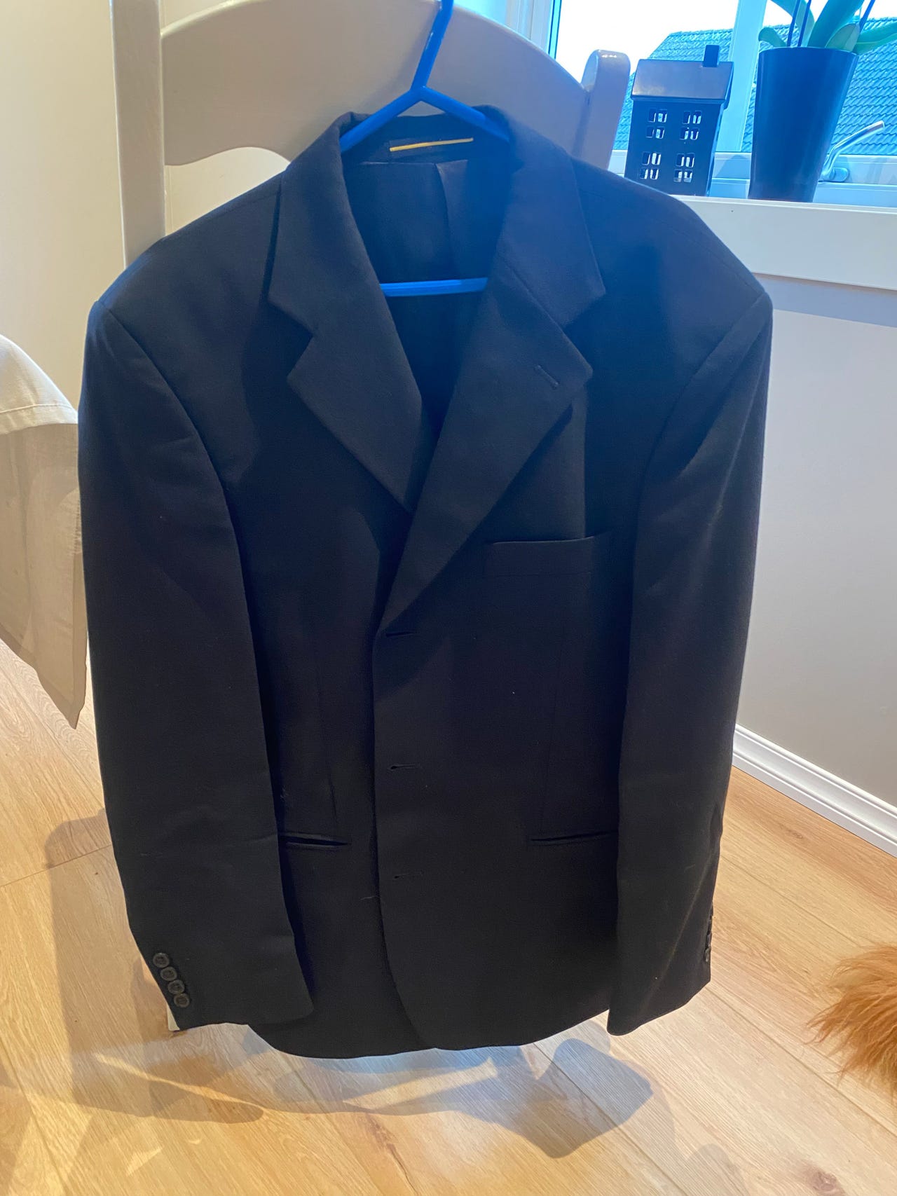 Flott Batistini dress selges | FINN-torget