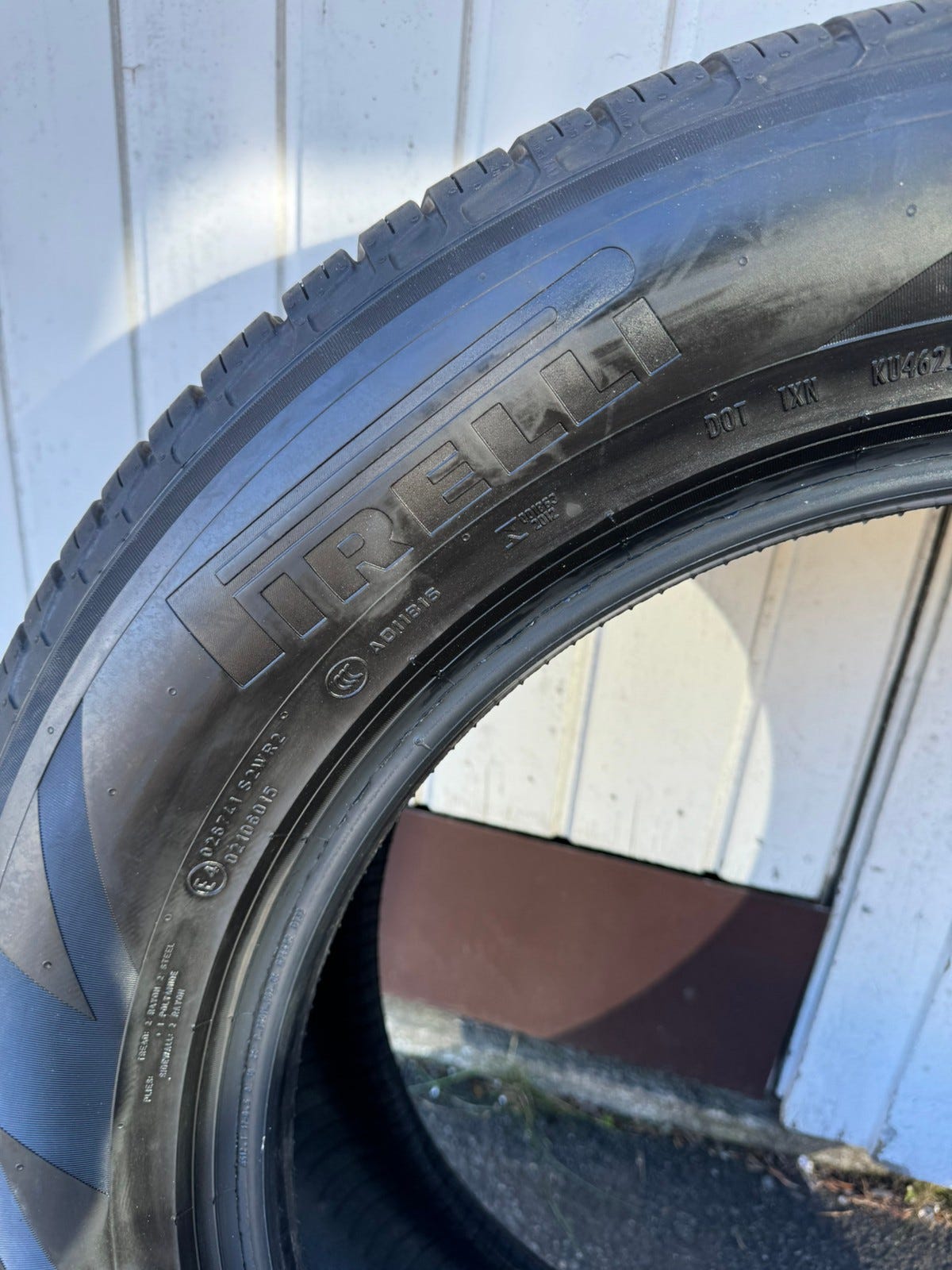 Pirelli dekk 4stk 255/60 R20 | FINN torget