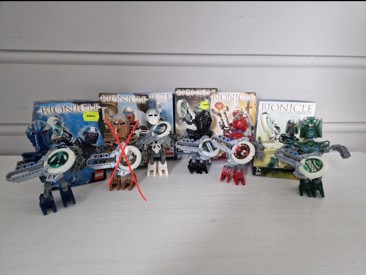 Alle reservert - LEGO Bionicle Matoran of Metru Nui - Med esker og ...