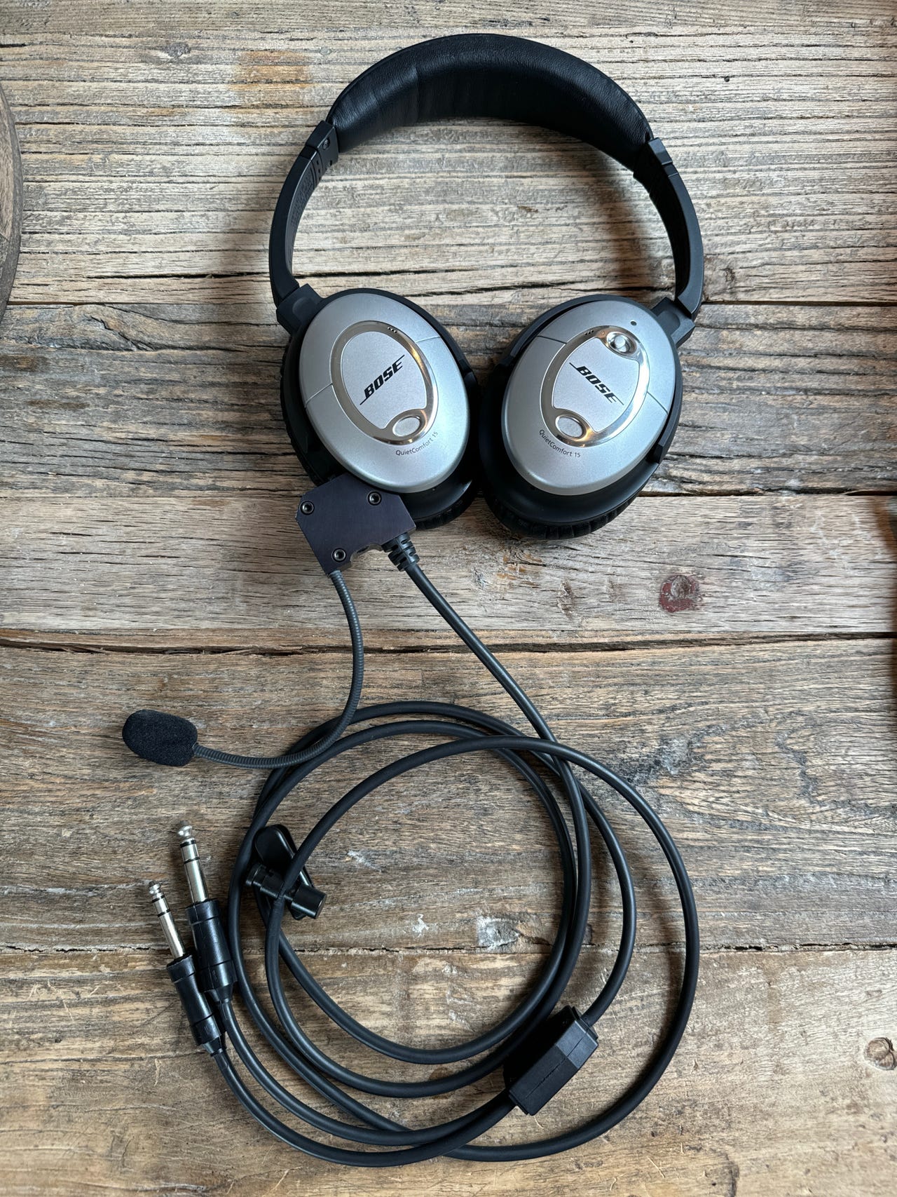 Bose QC15 med UflyMike adapter | FINN torget