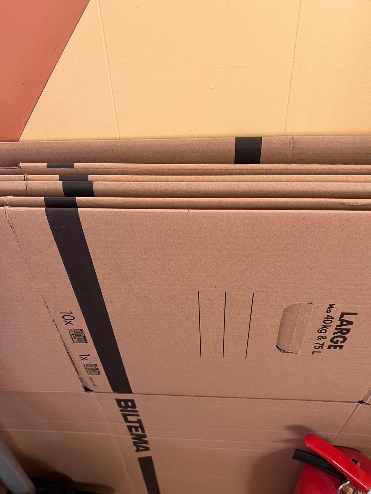 Flytteesker gis bort | FINN torget