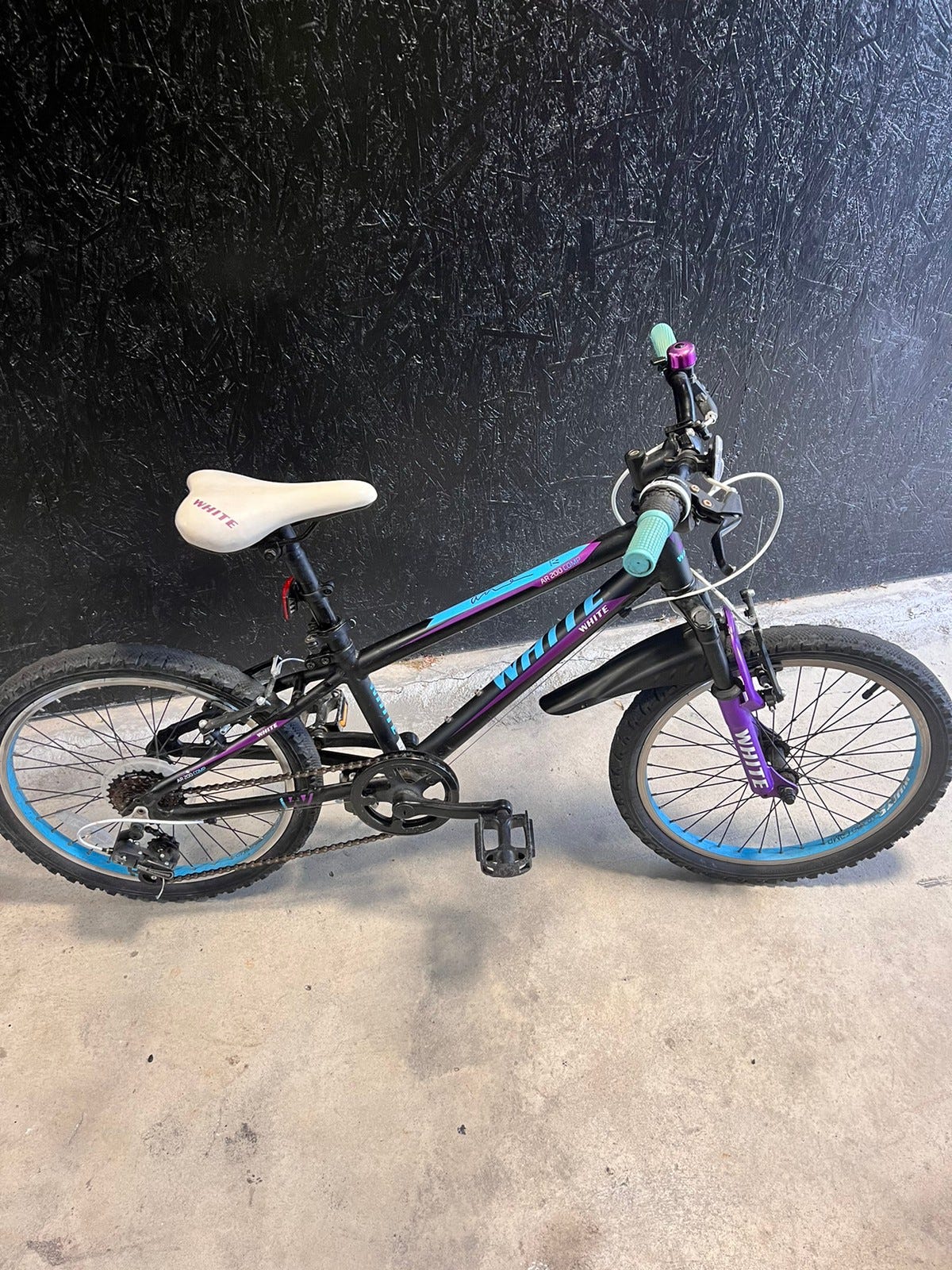 Barnesykkel 20’’ WHITE AR200 Comp | FINN torget