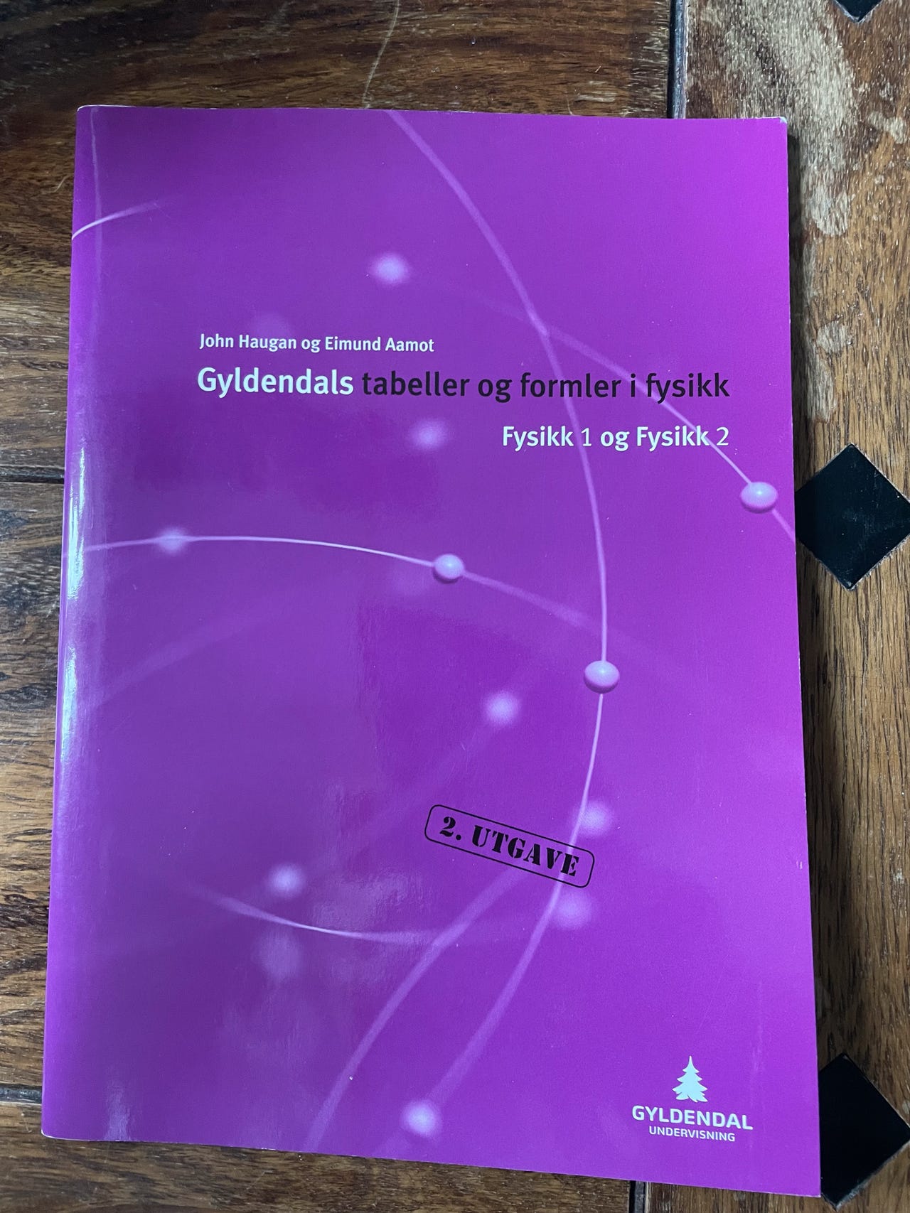 Gyldendals tabeller og formler i fysikk | FINN torget