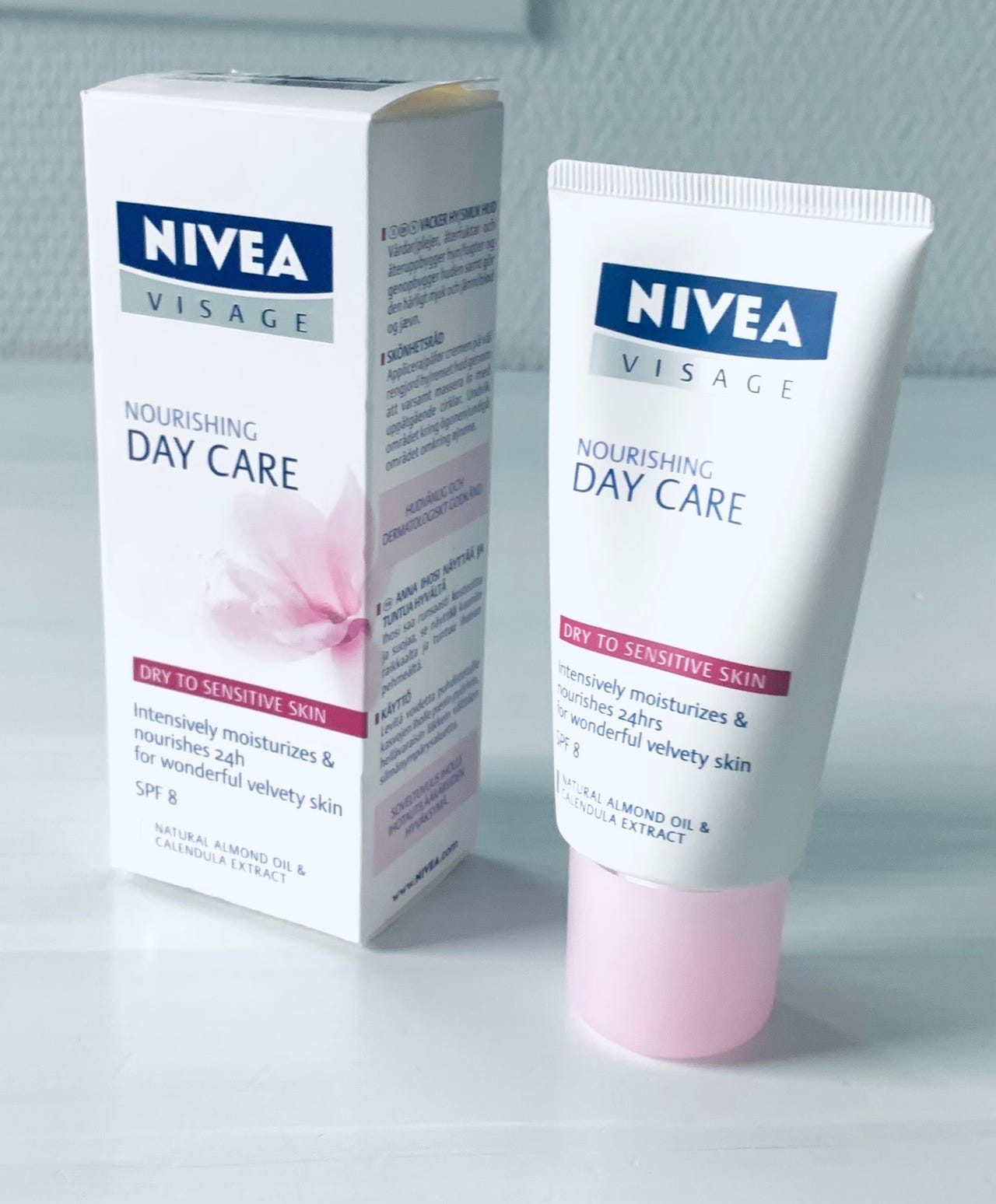 Nivea dagkrem med solfaktor 8 💕 50 ml | FINN-torget