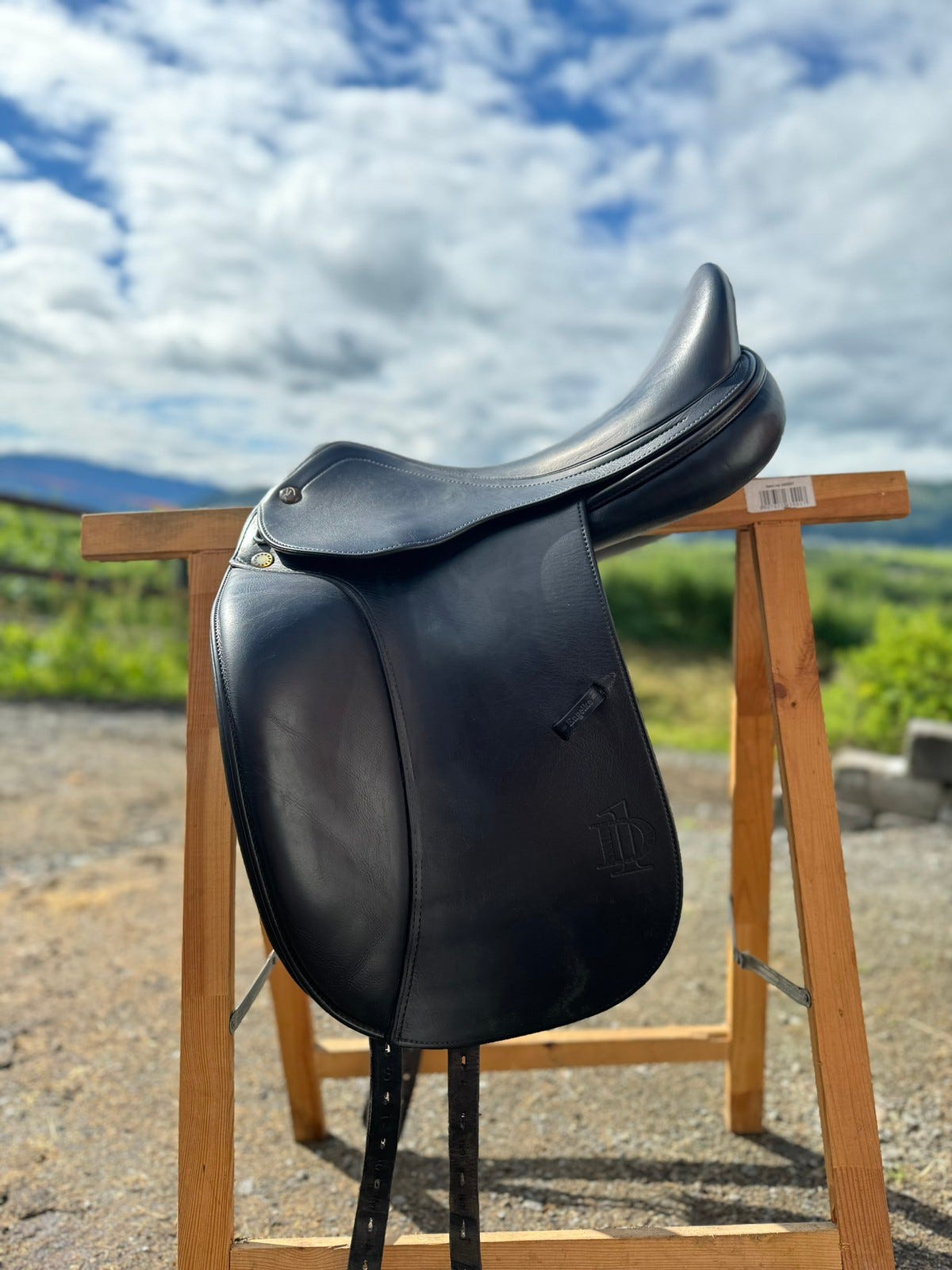 Prestige D1 dressursal selges | FINN torget