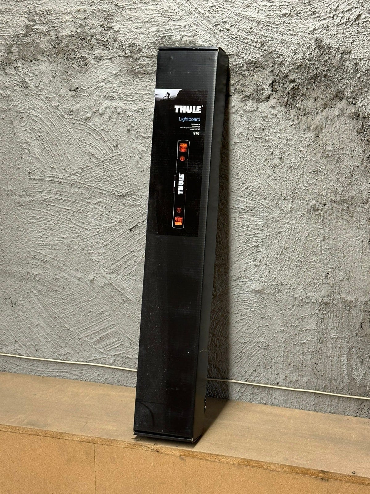 Thule Lightboard 976 - lys/skilt tavle til sykkelstativ. | FINN torget