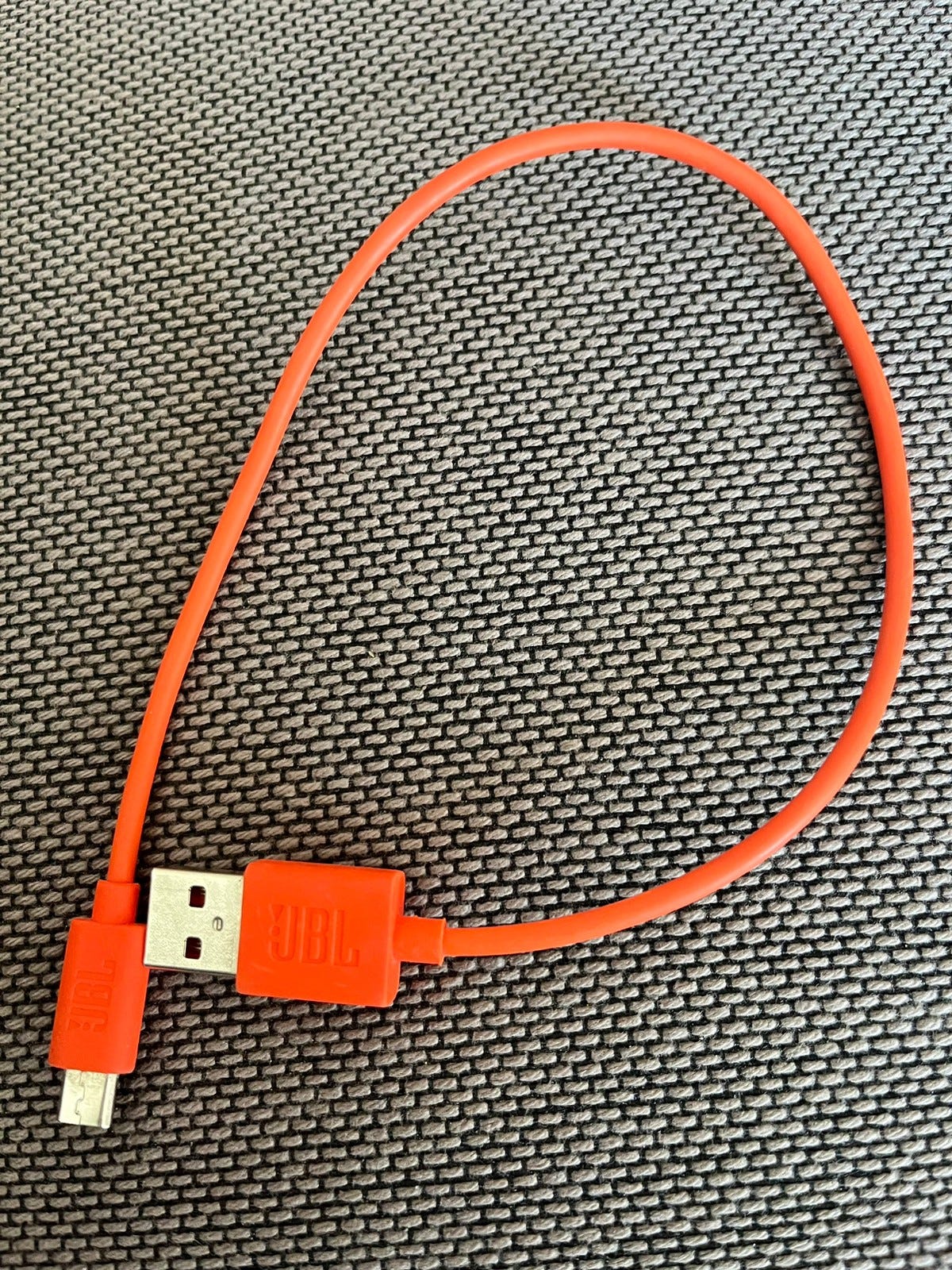 JBL USB TYPE (BILLIG) | FINN-torget