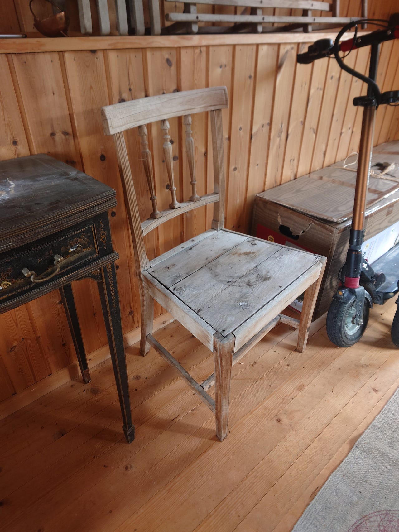 Antikk tre stol | FINN torget