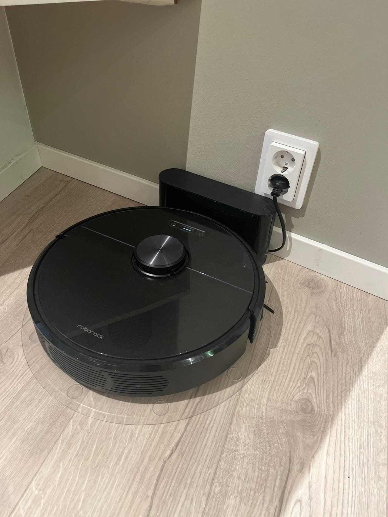 Roborock S6 robot støvsuger | FINN torget