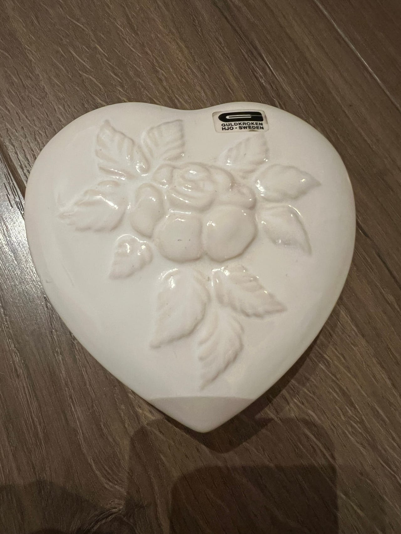 Fint hjerte skrin fra Guldkroken HJO | FINN torget