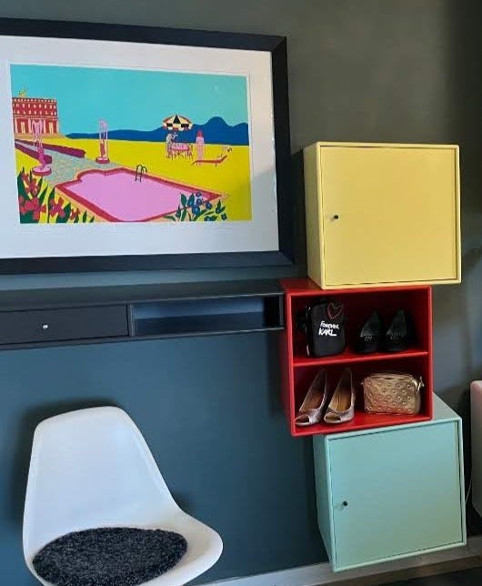 MONTANA hyller/skap i flotte farger. | FINN-torget