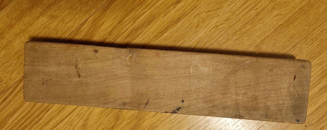 Gammelt trepenal selges | FINN-torget