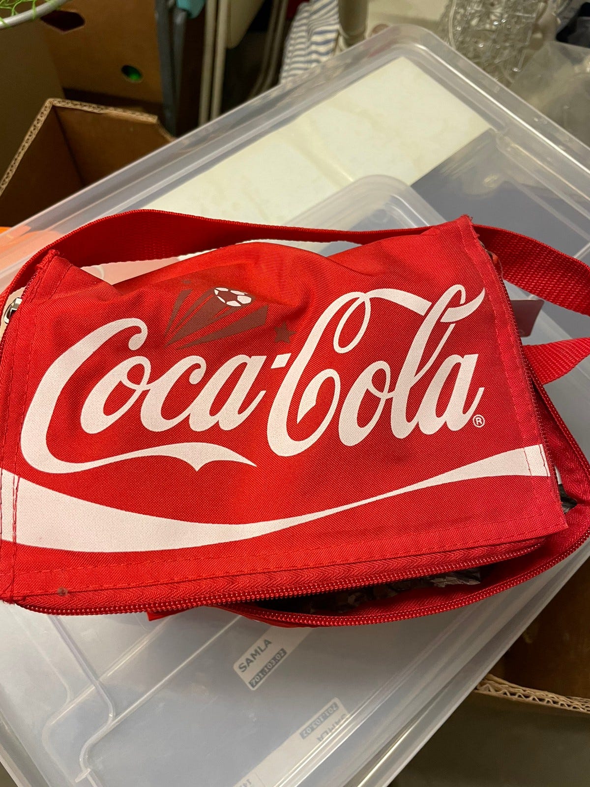 Coca Cola kit VM 2010 | FINN-torget