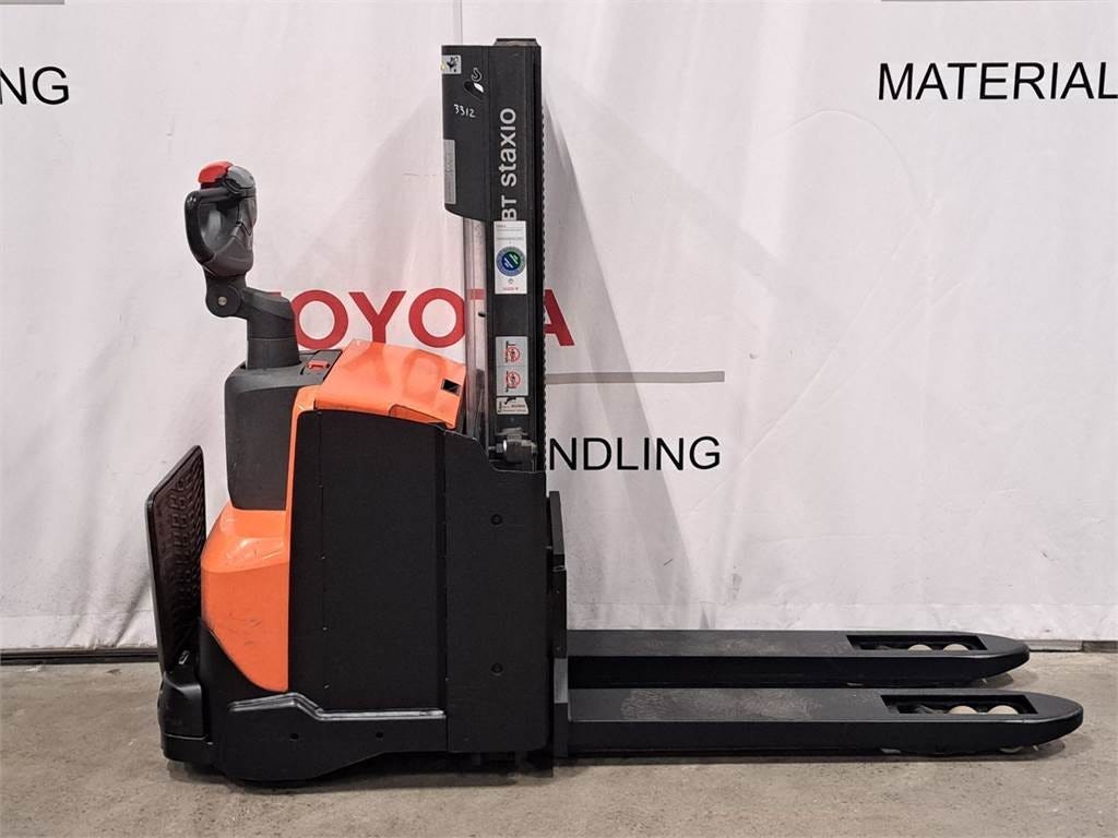 Til salgs: Toyota SWE200D - 2018 - Truck - Løftekapasitet 2000 kg ...