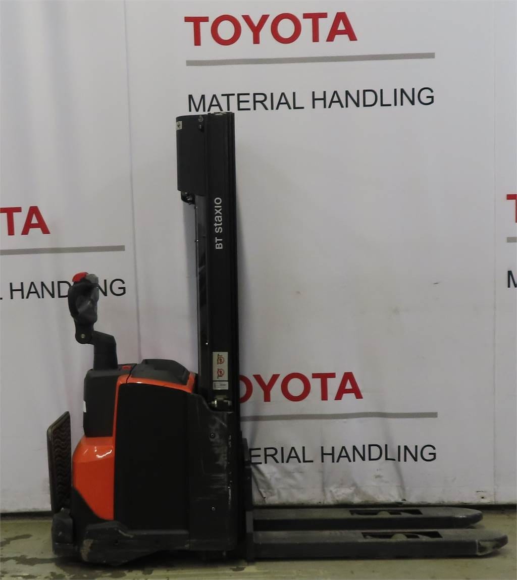 Til salgs: Toyota SWE140L - 2022 - Truck - Løftekapasitet 1400 kg ...