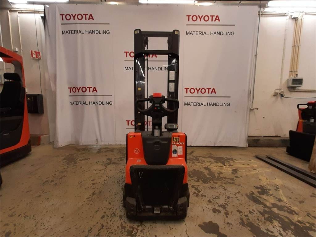 Til salgs: Toyota SWE140L - 2021 - Truck - Løftekapasitet 1400 kg ...