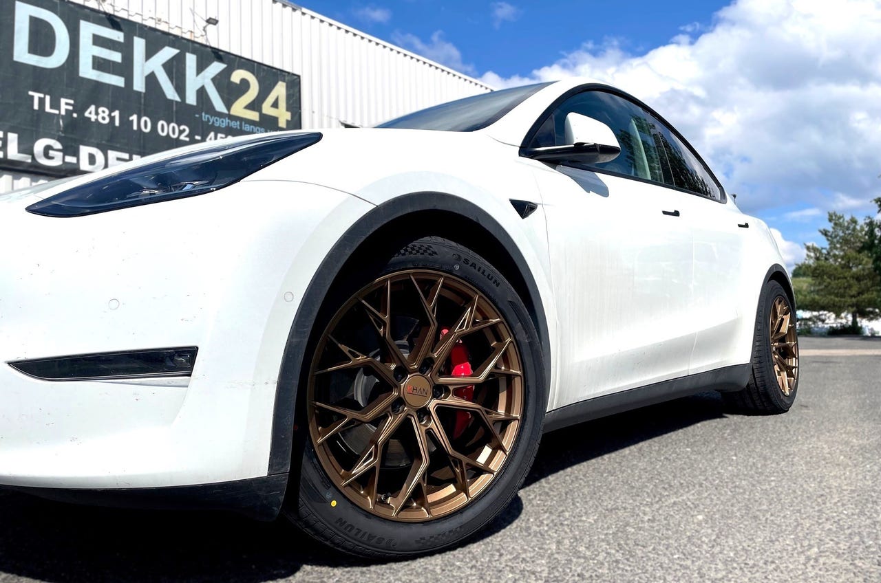 10,5x20 TESLA MODEL Y SMIDDE CONCAVE MOTORSPORT FELGER MED DEKK! | FINN ...