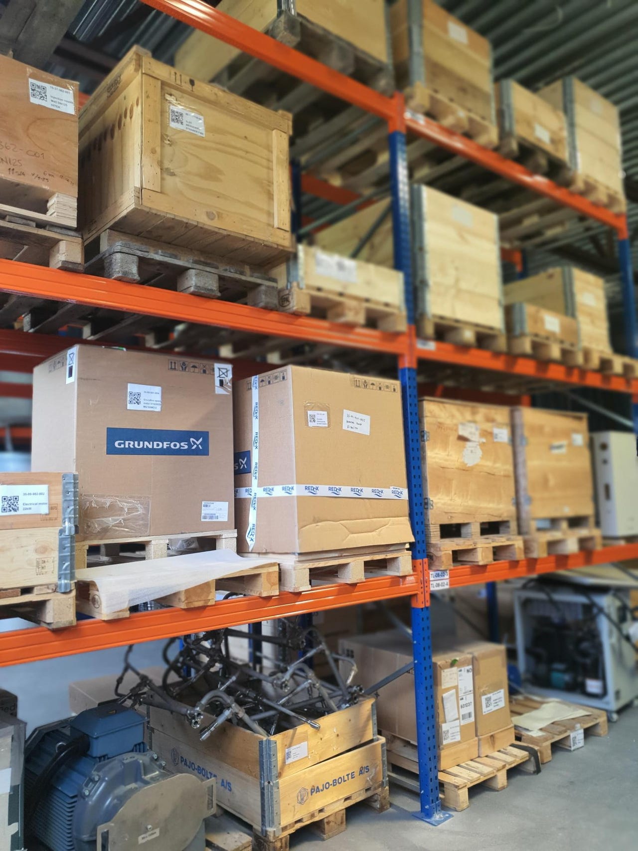 Lagersalg av automasjon og mekaniske deler | FINN-torget