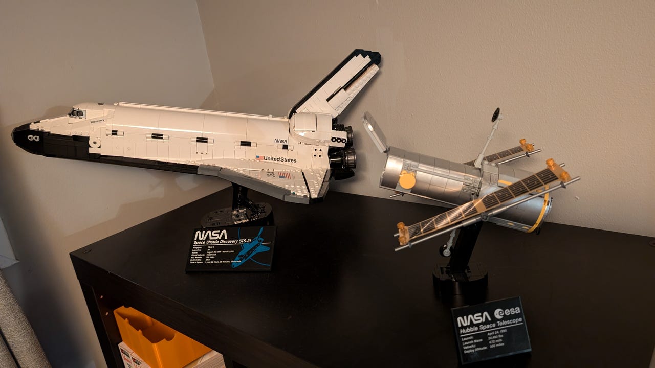 LEGO NASA Space Shuttle Discovery | FINN-torget