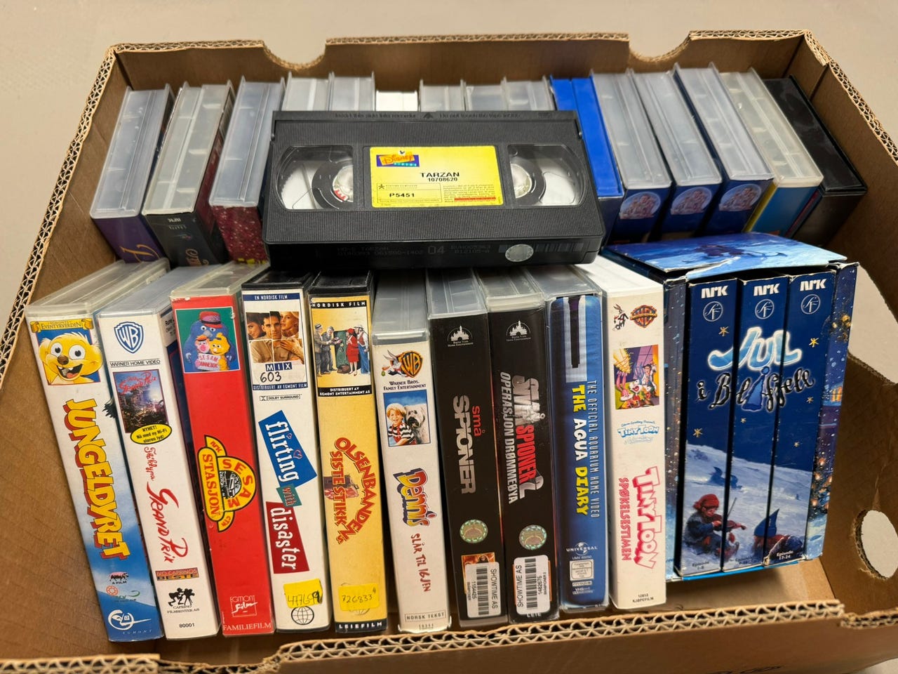 Barnefilm/Tegnefilm/etc VHSer - Pakkepris! | FINN torget