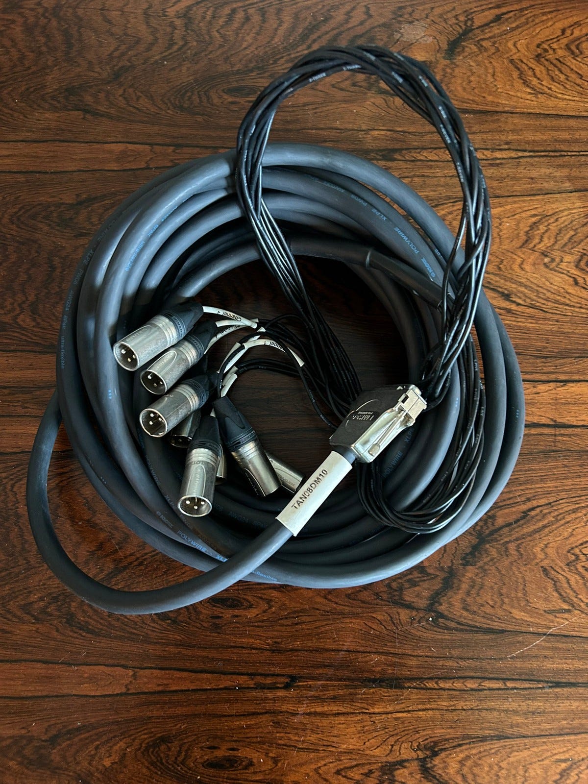 10m KLOTZ Multikabel Dsub - xlr han | FINN-torget