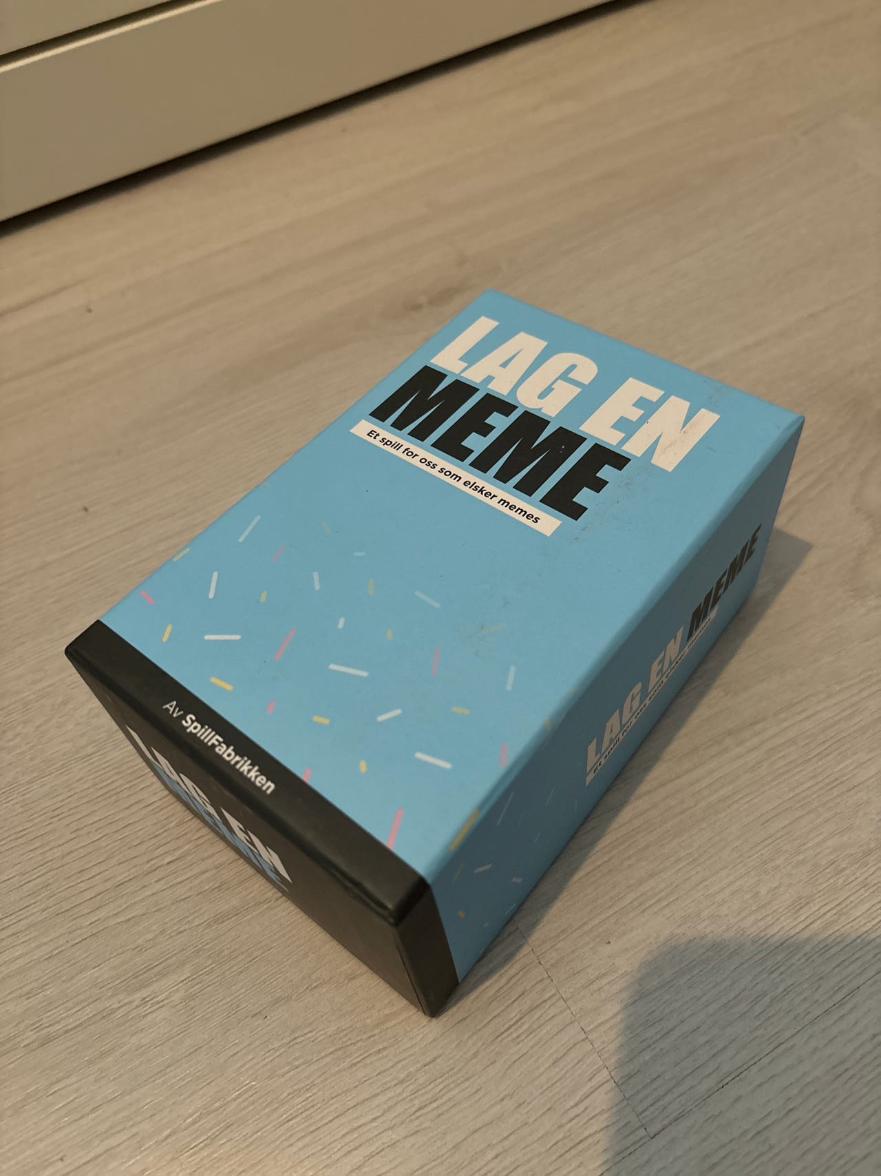 Lag en MEME | FINN-torget