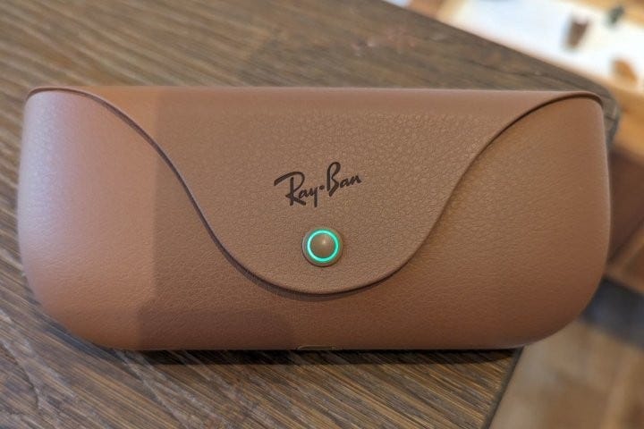 Rayban Meta charging case | FINN-torget