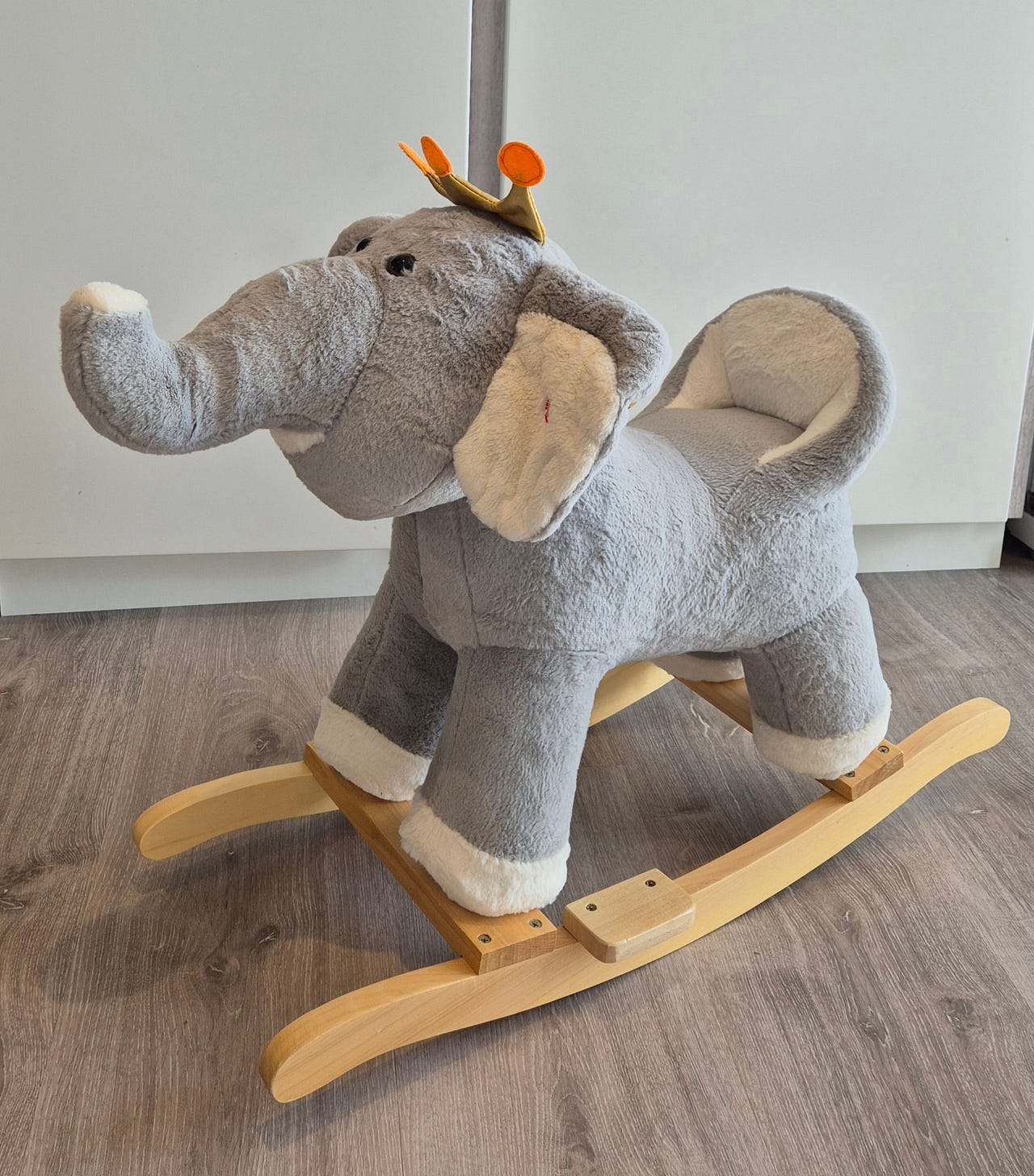Gynge elefant | FINN-torget