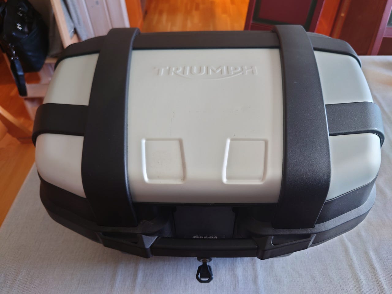 Triumph. toppboks og bagasjefeste | FINN-torget
