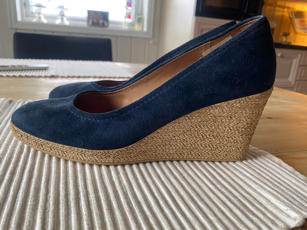 Sko med kile hel | FINN torget