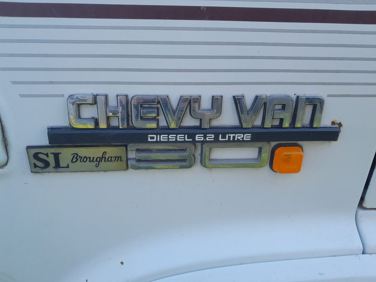 Chevrolet G30 Van emblem | FINN-torget