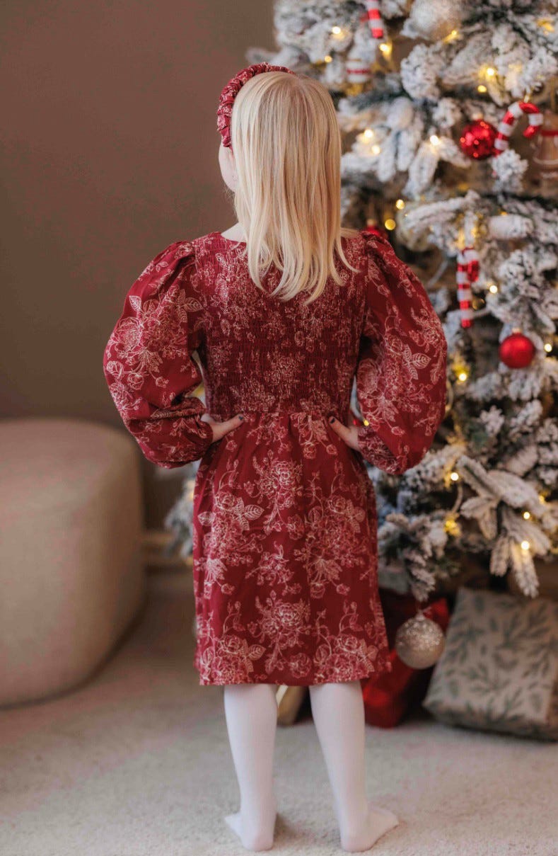 Careless anna juster barnekjole | FINN-torget