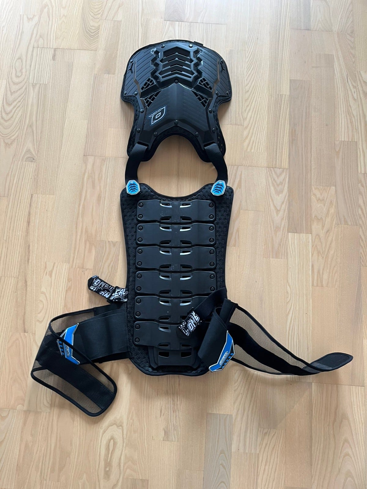 Oneal rygg og bryst beskyttelse | FINN-torget