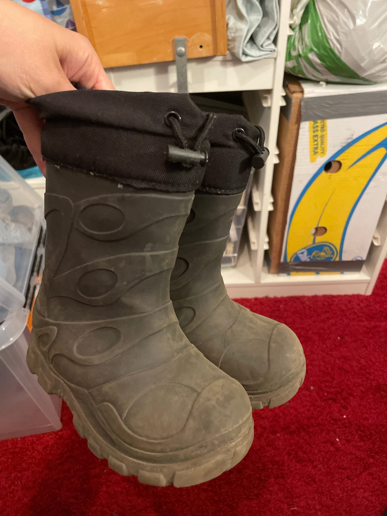 Sort Charox 27 | FINN torget