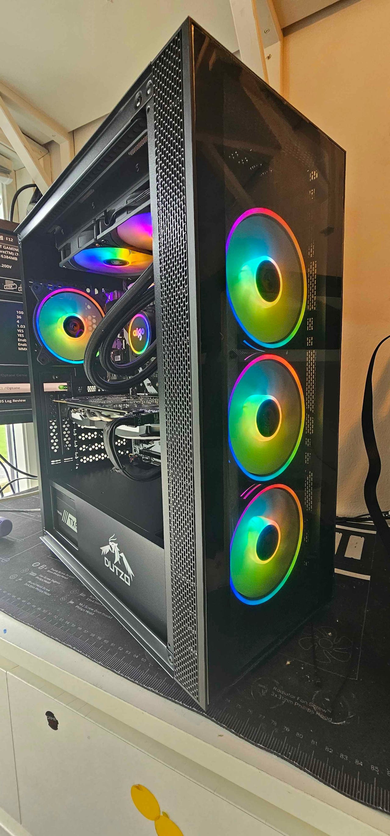 40% Avslag! Ny Kraftig Starter Gaming PC - Skjerm og utstyr! | FINN torget