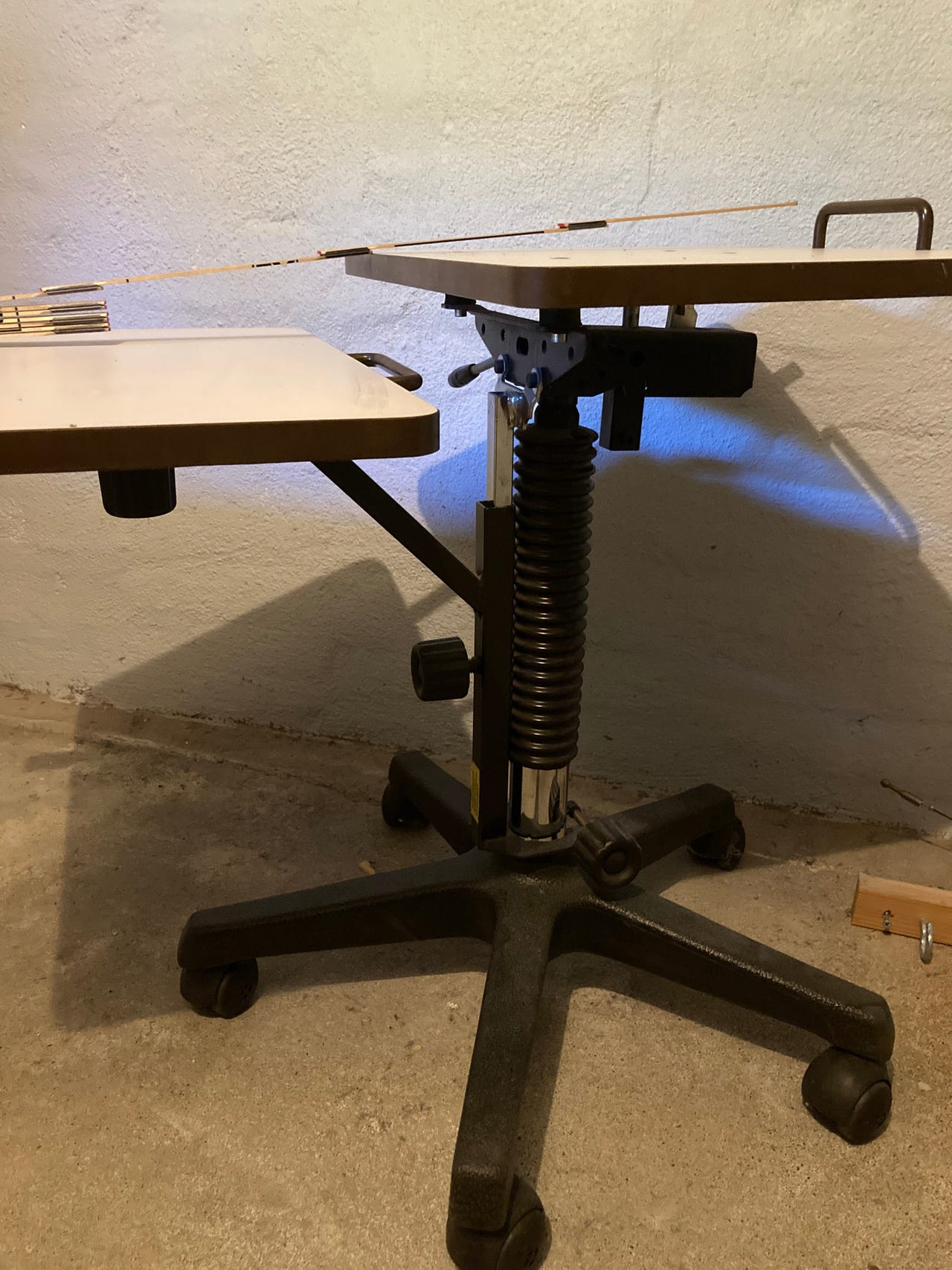 Kompakt databord på hjul | FINN torget