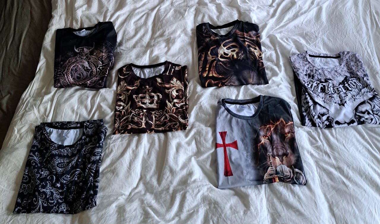 Til salgs: 6 Ubrukte T-skjorter med Fancy Trykk - Størrelse M | FINN torget