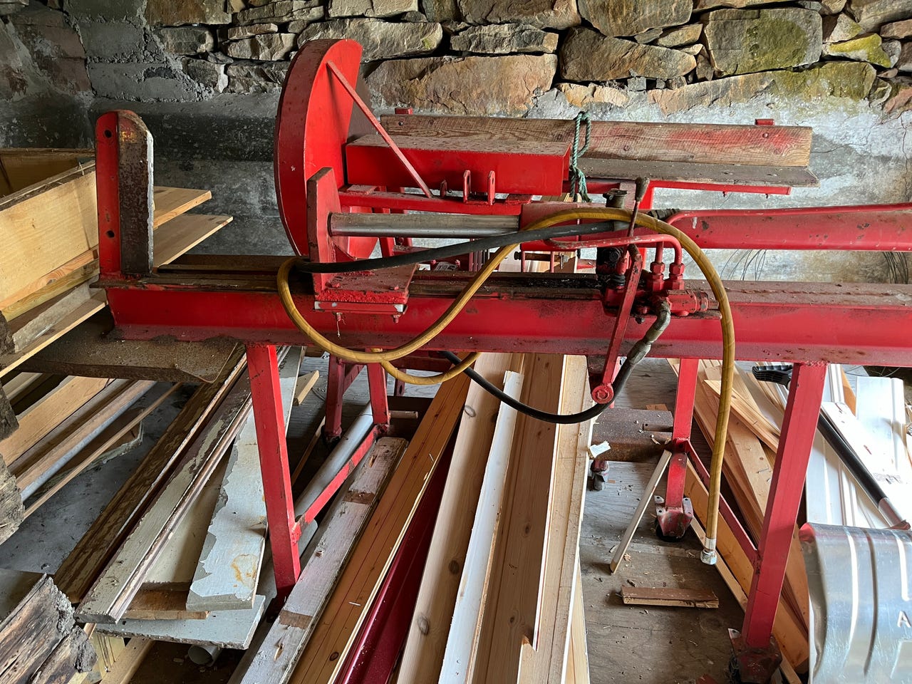 Kappsag og vedklyver til traktor | FINN-torget