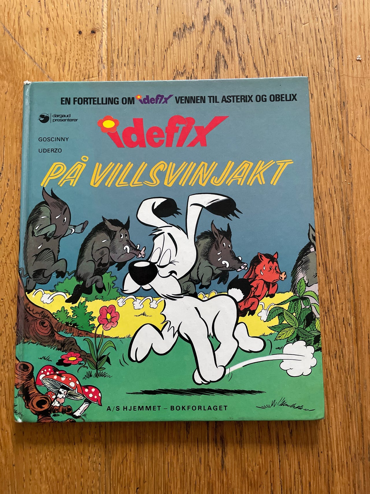 Idefix bok | FINN-torget