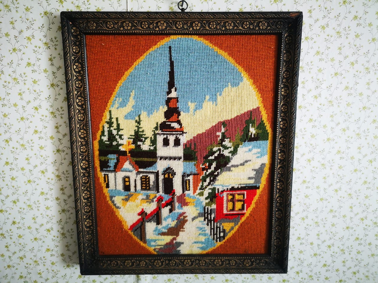 Brodert bilde, retro | FINN-torget