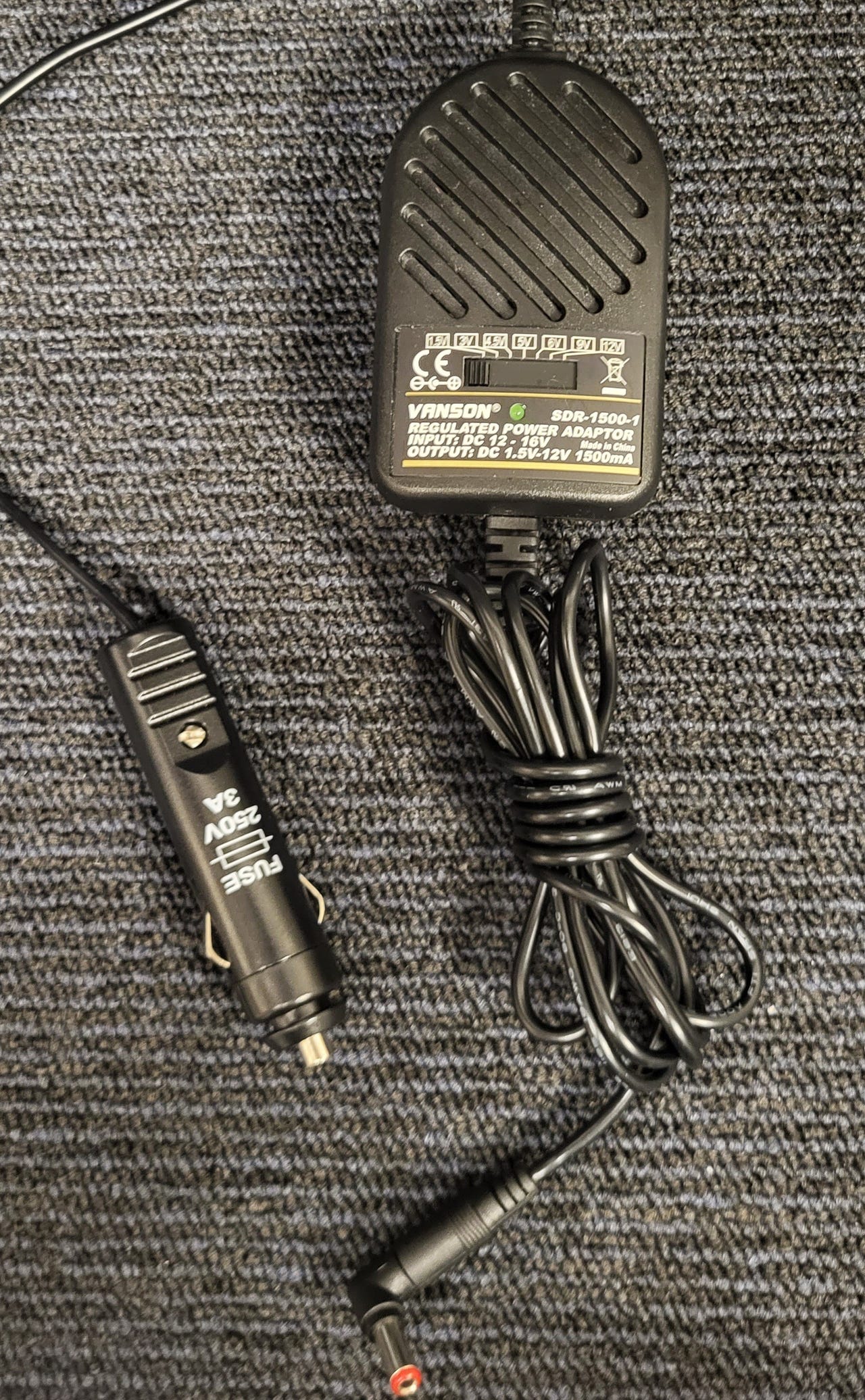 Vanson fra 1.5v til 12v lader 1.5a | FINN torget