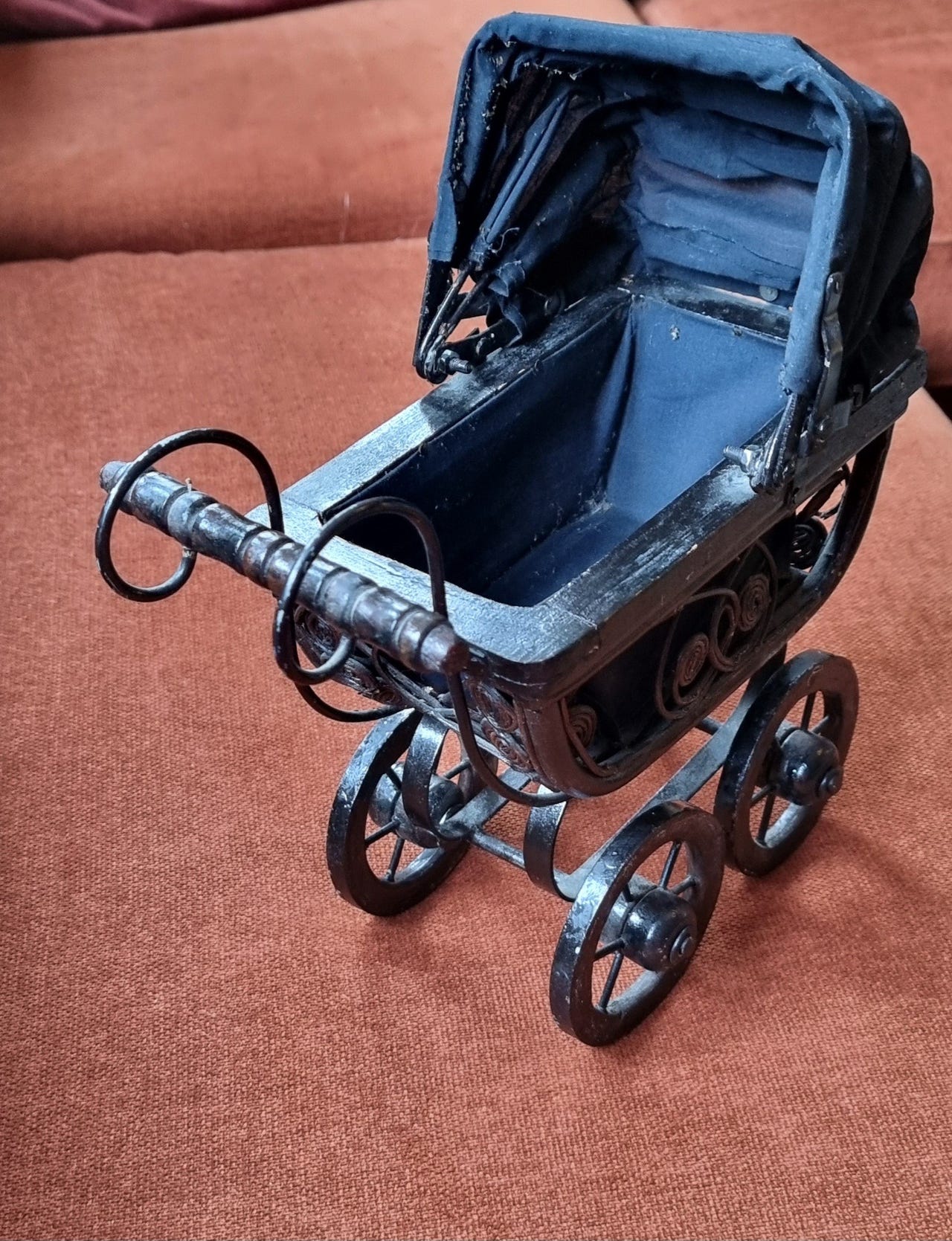 BARNEVOGN/PYNT | FINN torget