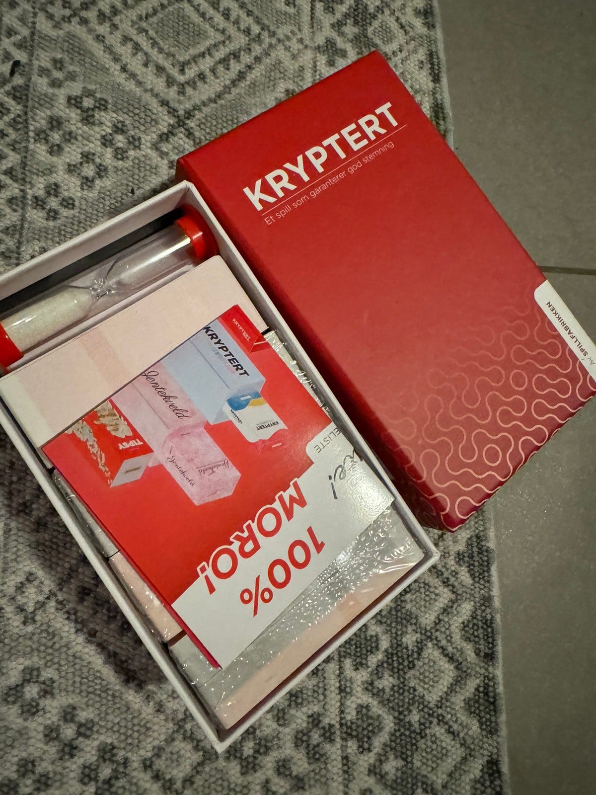 Kryptert spill selges | FINN-torget