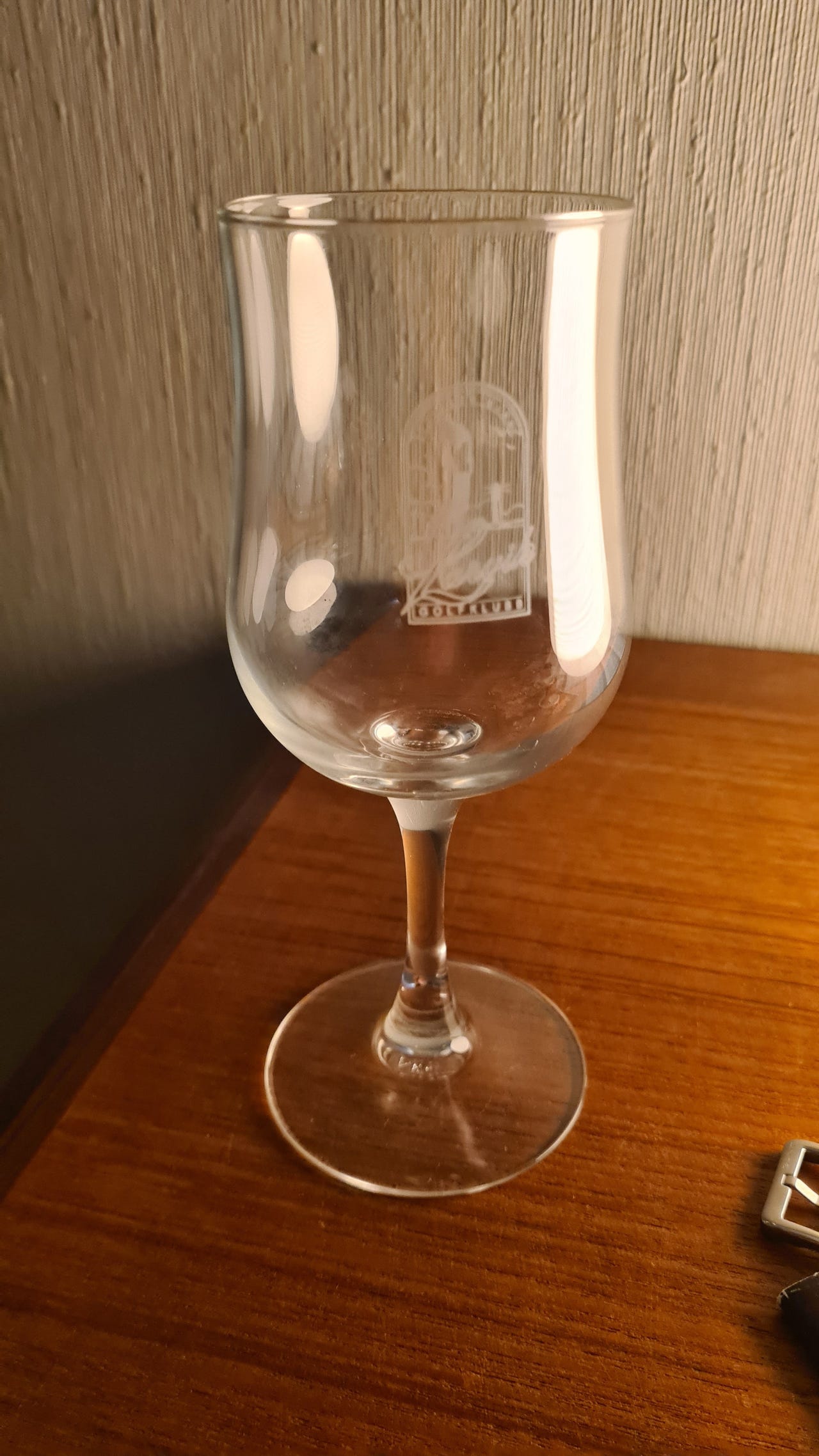 Larvik Golfklubb- glass | FINN torget