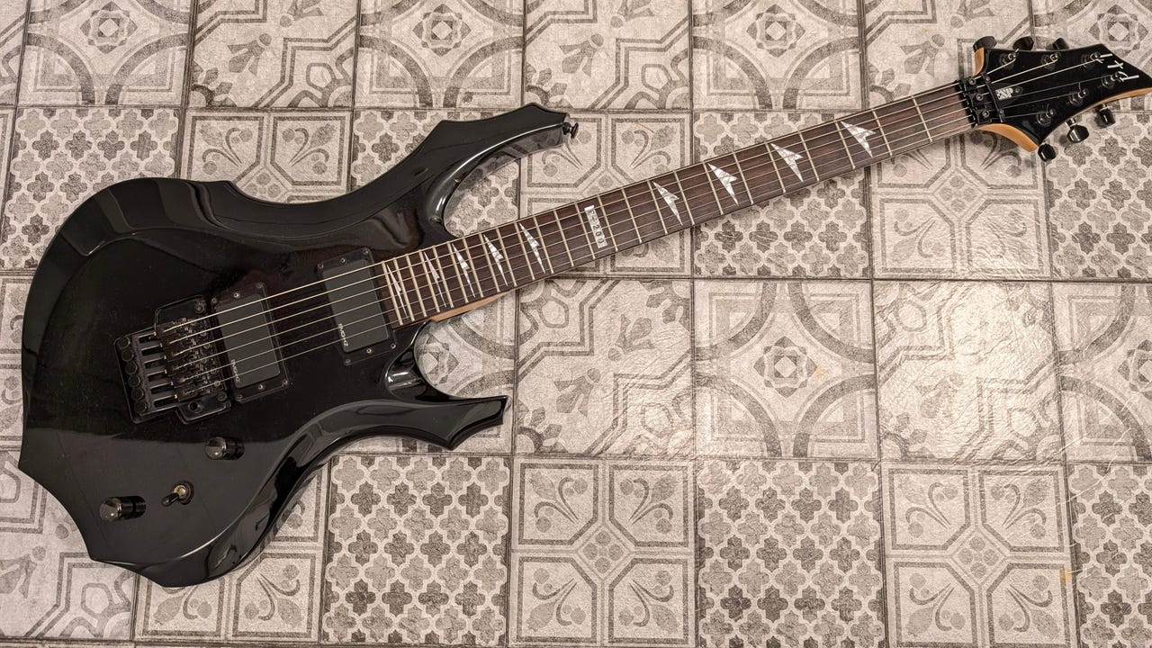ESP/LTD F-200 (Korea-2002 EMG Afterburner) | FINN torget