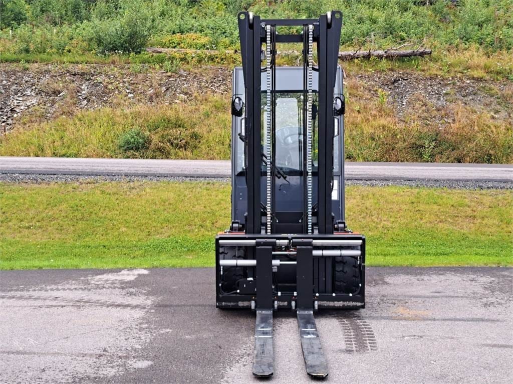 Til salgs: Toyota 8FBMT50 - 2023 - Truck - Løftekapasitet 5000 kg ...