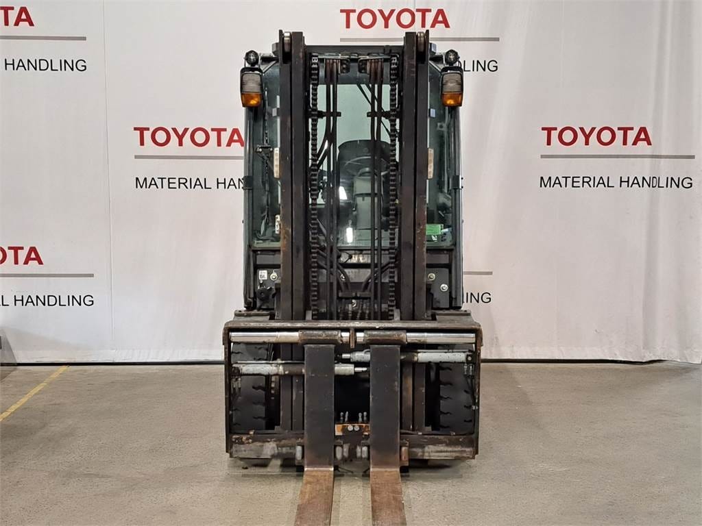 Til salgs: Toyota 40-8FD35N - 2017 - Truck - Løftekapasitet 4000 kg ...