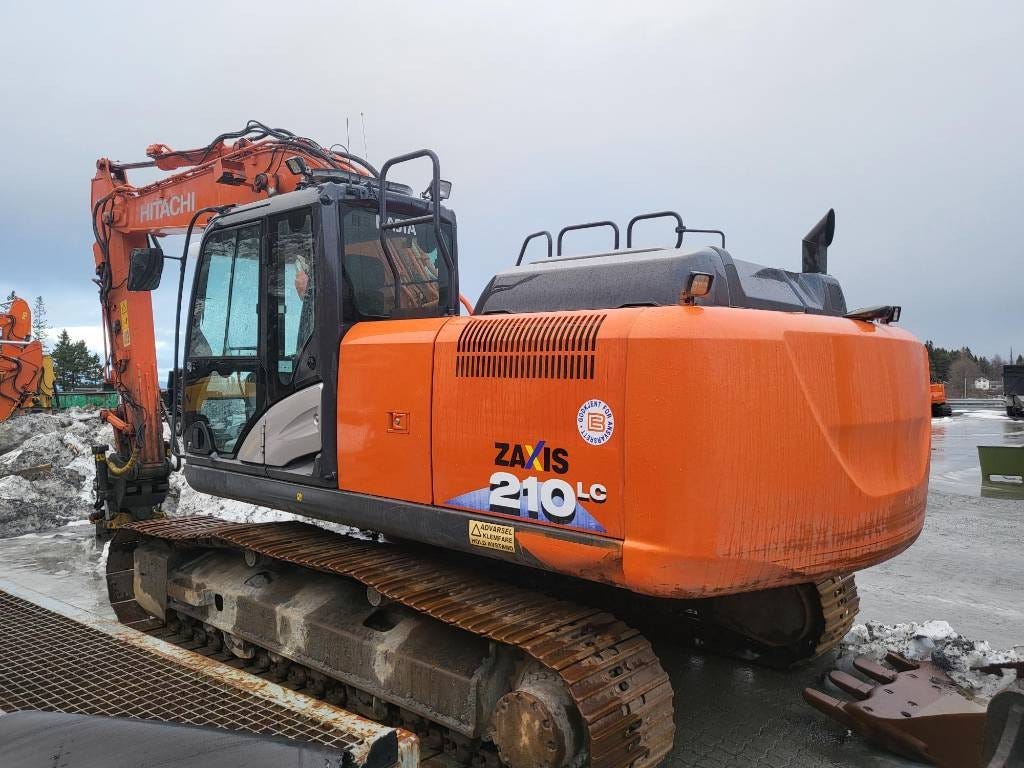 Til salgs: Hitachi ZX 210 LC-6 - 2017 - Gravemaskin | FINN.no